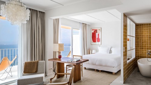 Les Roches Rouges Hotel - Rooms & Suites | Beaumier®