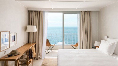 Les Roches Rouges Hotel - Rooms & Suites | Beaumier®